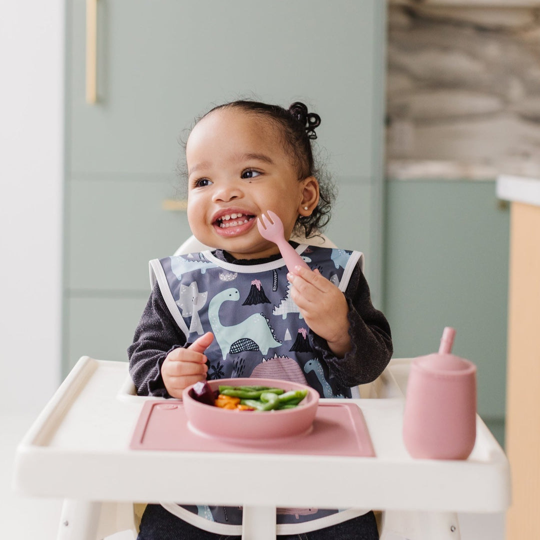 BapronBaby® Baprons­ are designed with growing babes in mind.